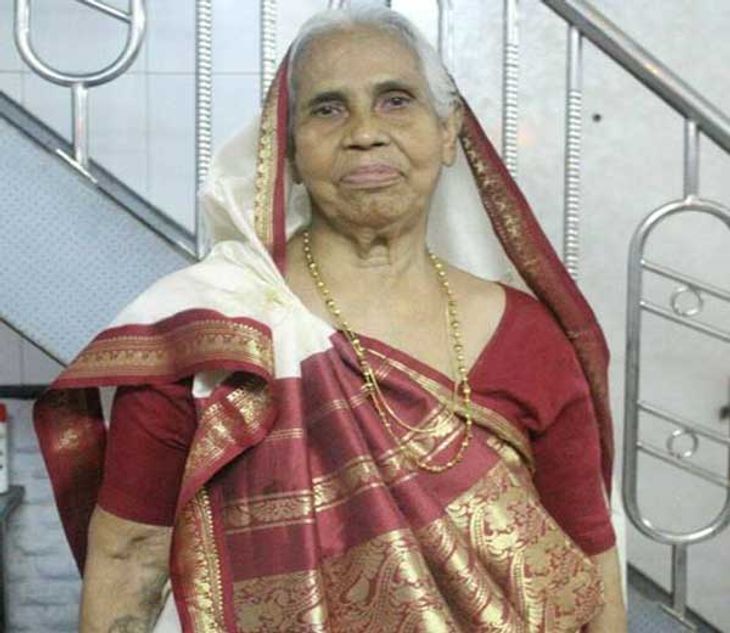 underworld don arun gavali mother died at 85 in mumbai