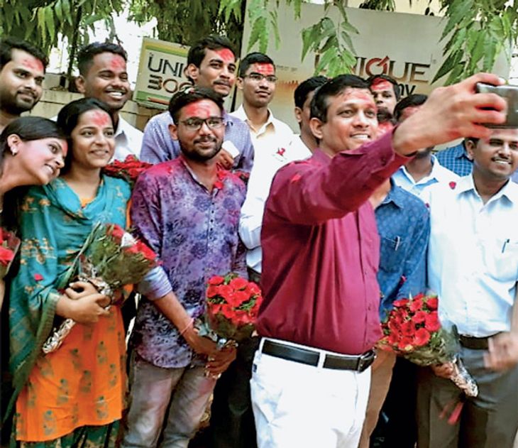 MPSC exam lots of achievement of the Unique Academy | एमपीएससी परीक्षेत ...