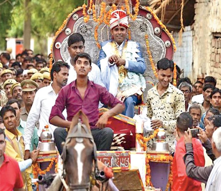 Pradnya Daya Pawar Write About Jatav Community Marriage | विषमतेच्या ...