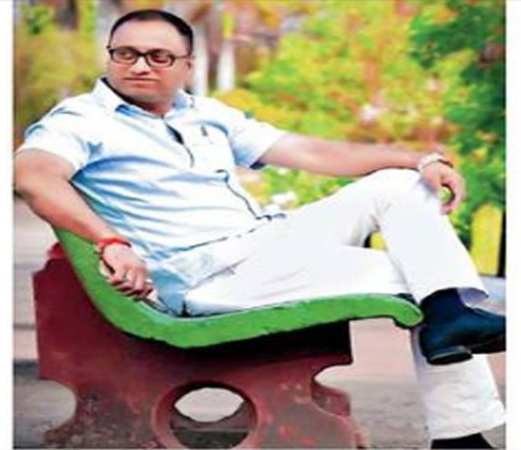 Raid On Naib Tehsildar Nitin Ramesh Garje's house | नायब तहसीलदाराच्या ...