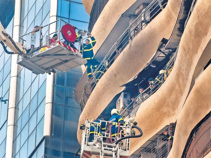 fire broken out in Crystal Tower Parel area of Mumbai | मुंबईत इमारतीला ...