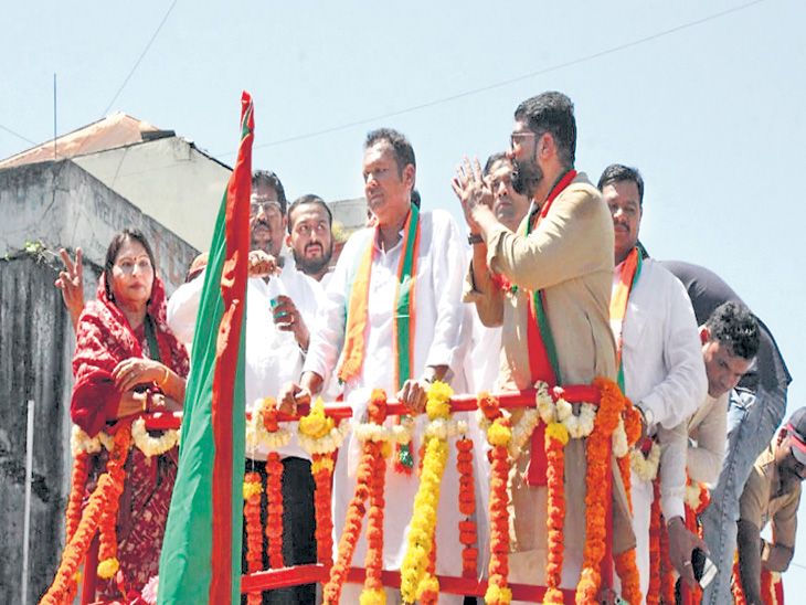 Srinivas Patil of NCP against Udayan Raje in Satara | साताऱ्यात ...