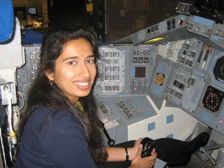 Swati Mohan| Indian American NASA Scientist Dr Swati Mohan Lead ...