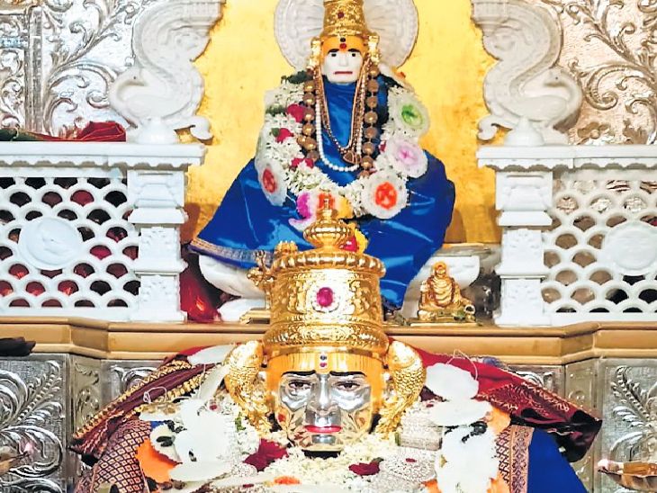 Today is Swami Samarth's death anniversary, Mahanaivedya on behalf of ...