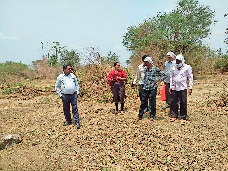 Bhumi Pujan of Matoshri Panand Road at Chikhali; Twenty years later ...