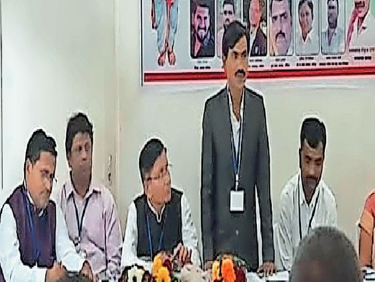 Nana Shankar Sheth's work is important; Dabhade| marathi news ...