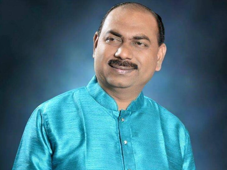 Former MLA Dr. Santosh Tarfe will leave the Congress? Attempts to ...
