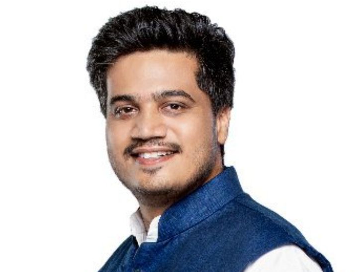 20 crore embezzlement in Panand road work in Karjat-Jamkhed taluka ...