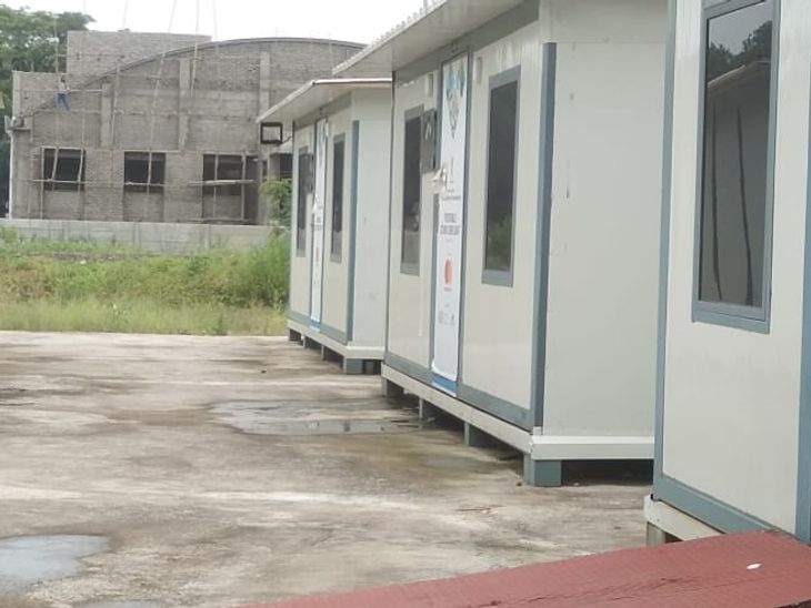 Amaravati 3.5 crore 100-bed pre-fab hospital in dust! | Hospital ready ...