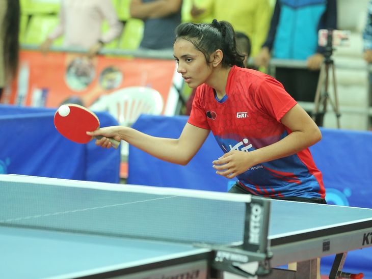 Under 19 boys of Loknete Venkatarao Hire Mahavidyal won the unbeaten ...