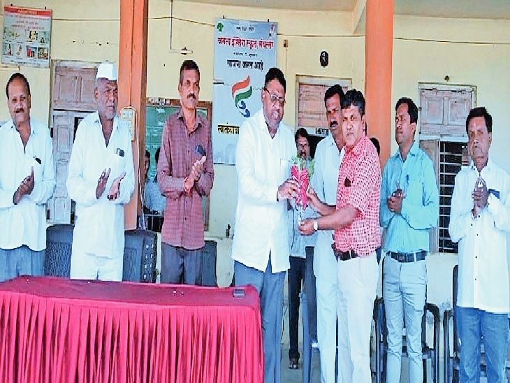 Realization of the stars, sun, moon, meteors, galaxies, planets in the ...