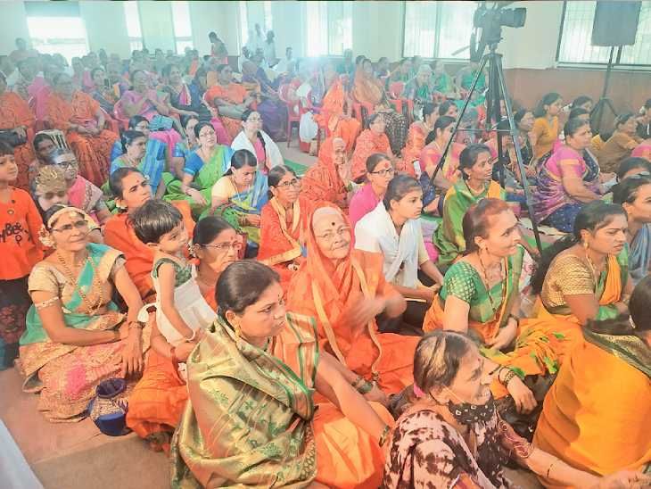 600 women performed Gavalani, praise of Lord Ganesha