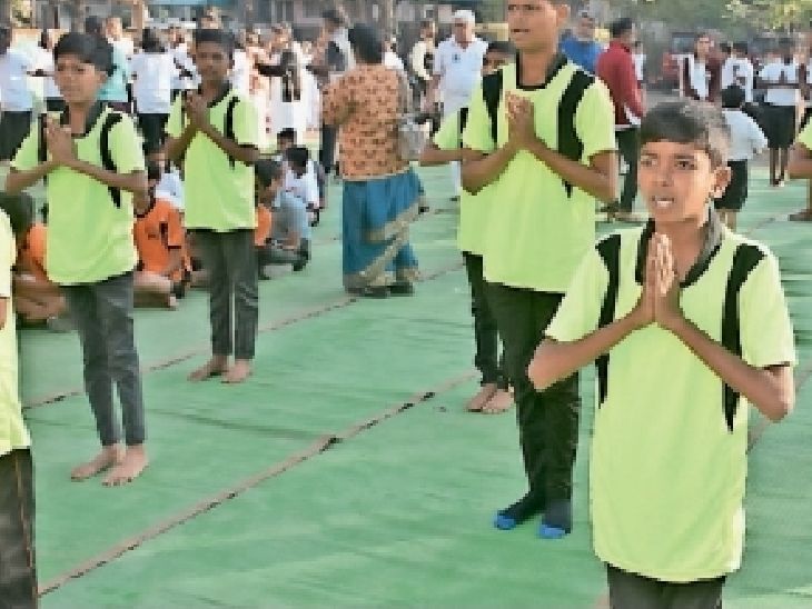 Sri Samarth Ramdas Swami Shakti Worshiping Saint: Kulkarni ...