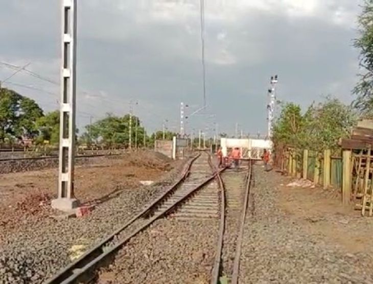 Railway Track Theft in Madhya Pradesh | RPF
