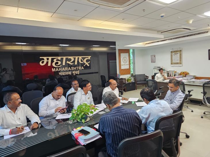 Talathis in Maharashtra will finally be transferred after six years now ...