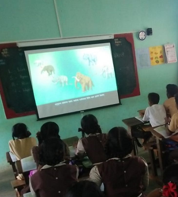 Smart school project in 82 out of 100 primary and secondary schools of ...