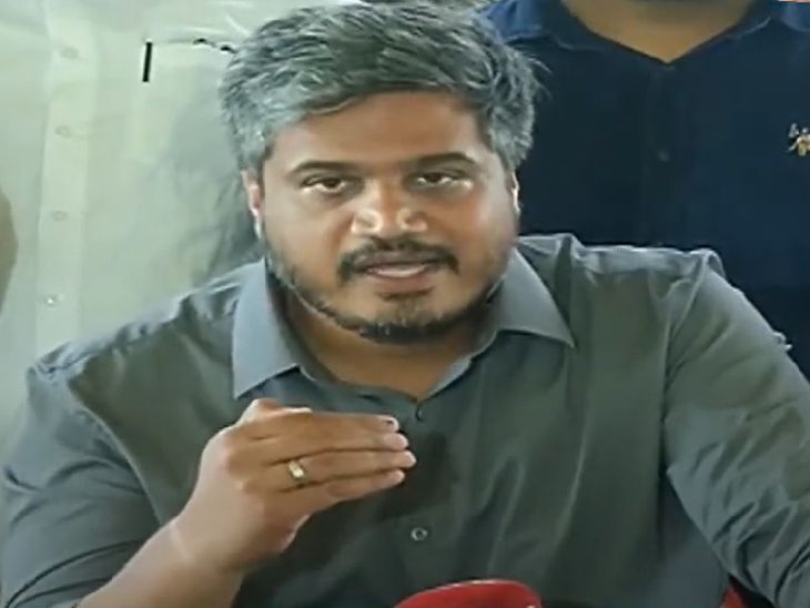 Rohit Pawar Attacks Shrikant Shinde and Prafull Patel On Cabinet ...