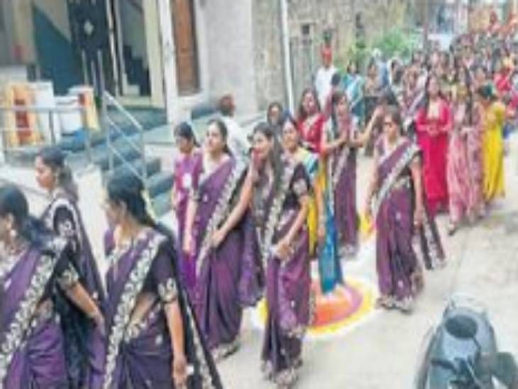 Gopalakrishna, procession of Mahalakshmimata images, annual festival at ...