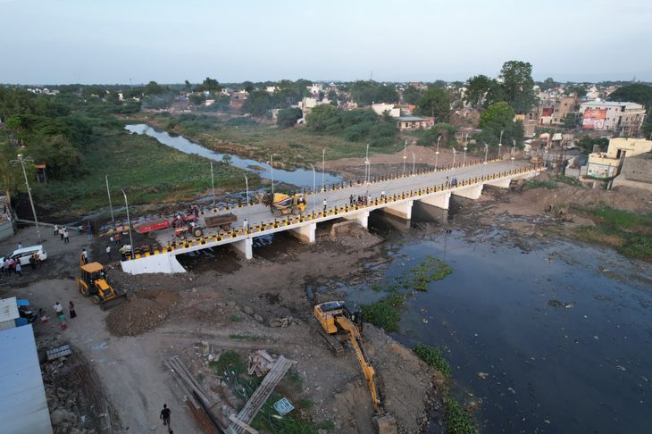Ghat road bridge at Chalisgaon will be inaugurated today, it will be ...