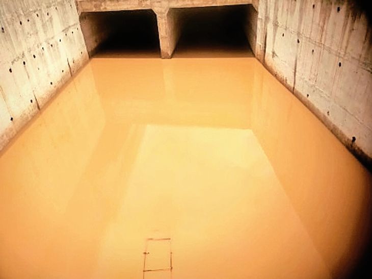 In the first rain, five feet of water accumulated in the subway in ...