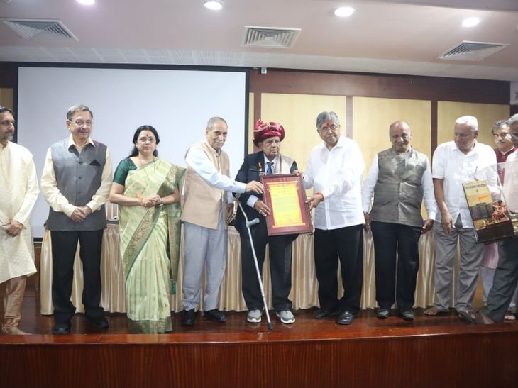 Shrimanta Bajirao Peshwa is the hero of bravery | श्रीमंत बाजीराव पेशवे ...