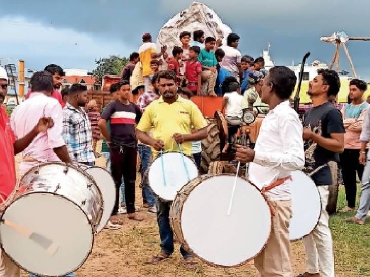 'One village, one Ganpati' in 29 villages including Shahapur Ghodegaon ...