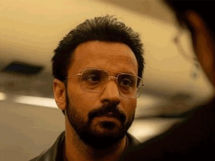 Comedy Actor Rajeev Kumar Said He is Ready For Any Role | राजीव कुमार हसवण्यासाठी सज्ज: म्हणाला ...