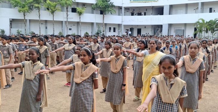 Mothers, fathers, brothers, grandparents, exercise the right to vote ...