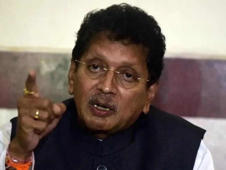 deepak kesarkar| dada bhuse| education minister | दीपक केसरकरांना आणखी ...