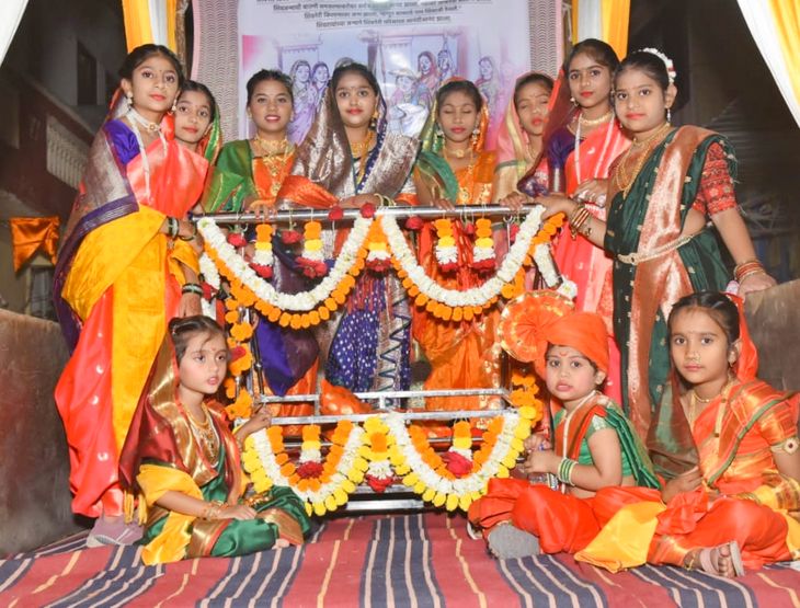 Lively scenes in the Shiv Jayanti procession of Varangaon became the ...