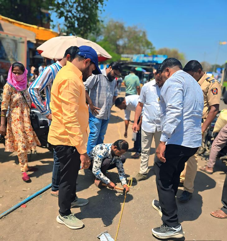 'Lakshman Rekha', police station and municipality campaign for street ...