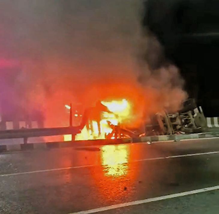 Accident to tanker filled with acid; Cabin caught fire, driver survived ...