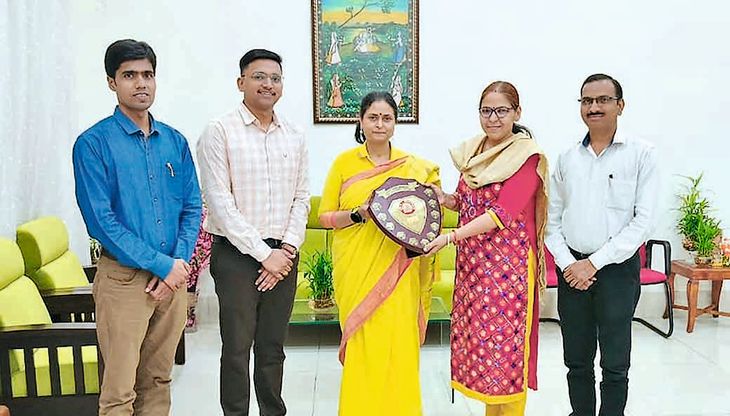 Bhusawal Electric Loco Shed ranks third at the national level ...