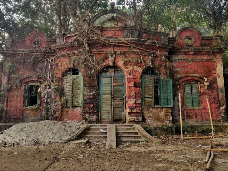 Appeal To Bangladesh To Save Filmmaker Satyajit Ray's House | चित्रपट ...