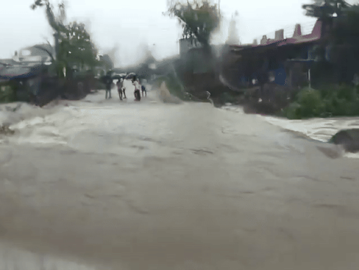 Nanded Heavy Rain; Flood Situation in Mukhed, Kandhar, Naigaon – Villages Cut Off, Crops Damaged ...