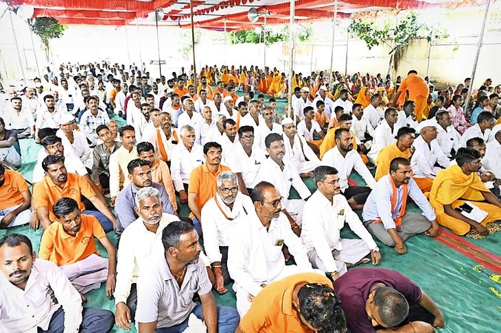 Jagadguru Janardan Swami Maharaj's birth anniversary celebration at ...
