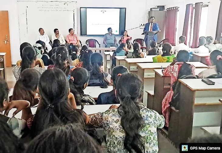 Poetry is a medium to express one's perspective on life, says Principal ...