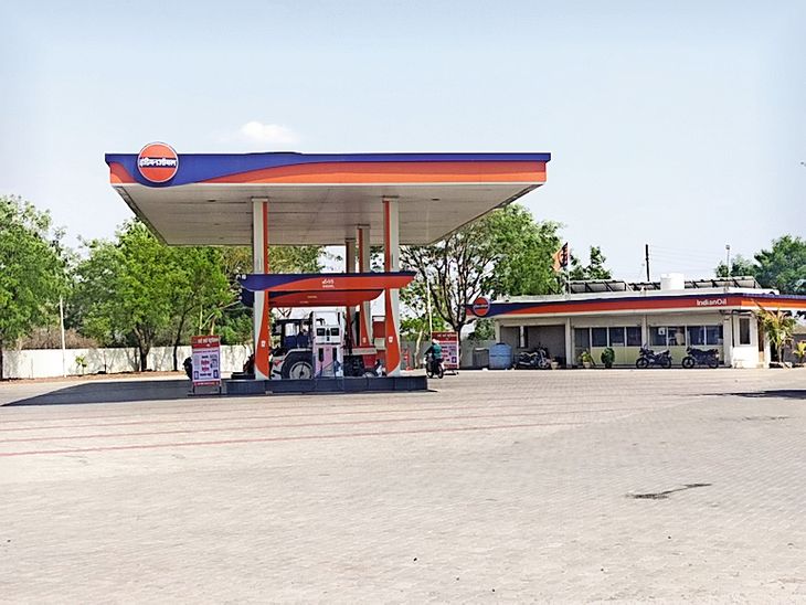 Sale of fuel in bottles and cans banned; Dry conditions at Kajgaon ...