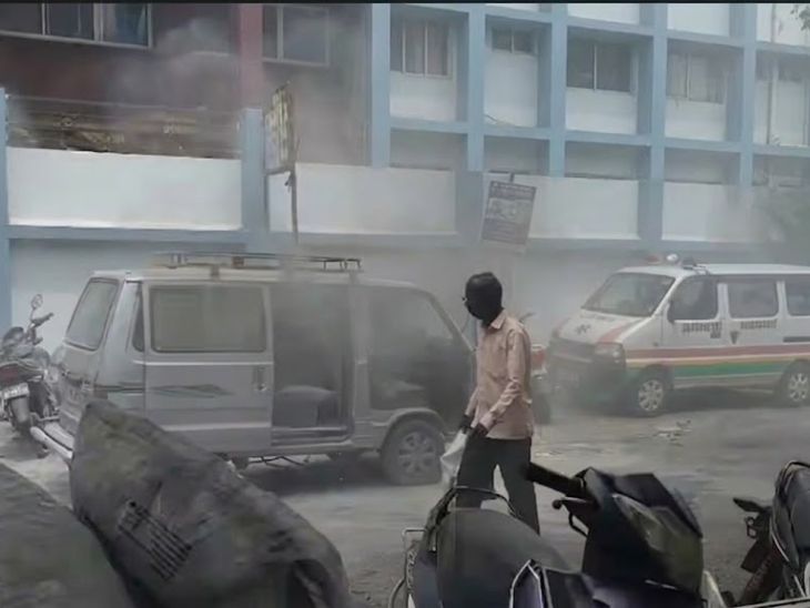 Solapur Ambulance Catches Fire Near Shri Markandey Hospital