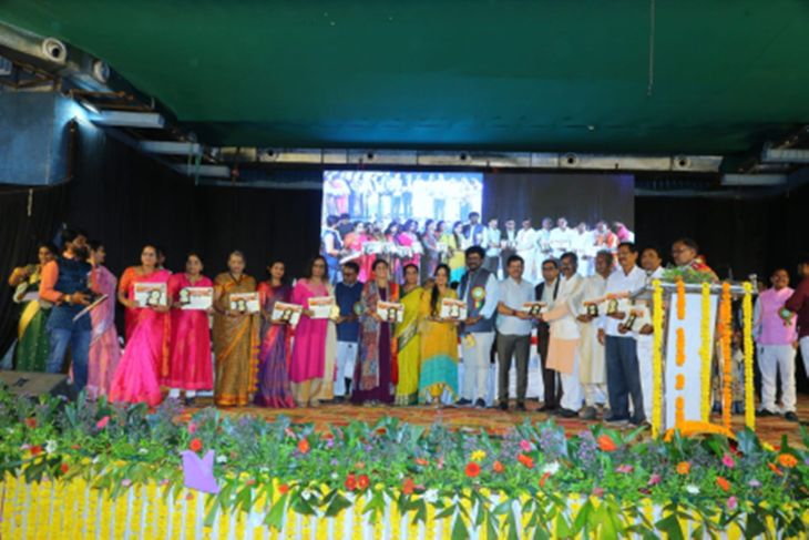 This literary festival gave a new impetus to the writing movement and ...