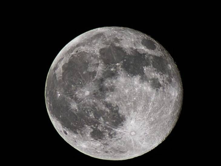Today's 'Blue Moon' conjunction, a treat for astronomy enthusiasts ...