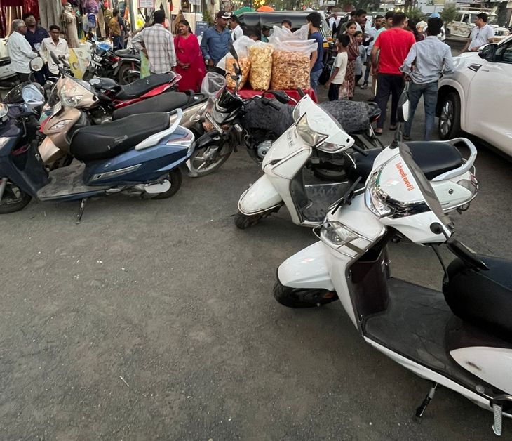 Awkward two-wheeler in no-parking area at Tower Chowk