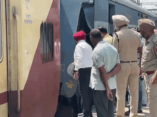 Ludhiana Station Blast | Katra Special Passengers Safe latest update