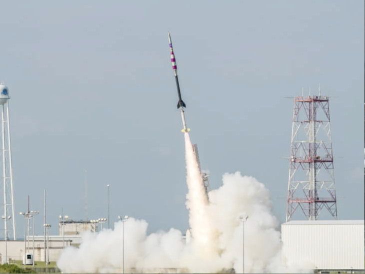 NASA launches rocket to test super sonic parachute | મંગળ પર લેન્ડિંગ ...