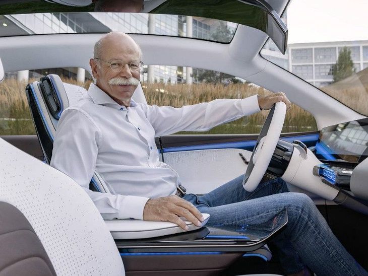 BMW's Tribute To Mercedes-Benz CEO On Retirement