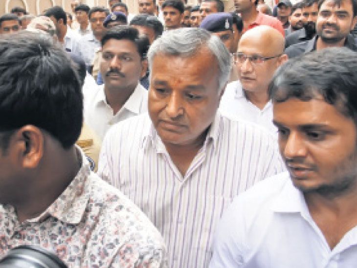 amit jethva murder case, Former BJP MP dinu solanki Guilty | નિર્દોષ ...