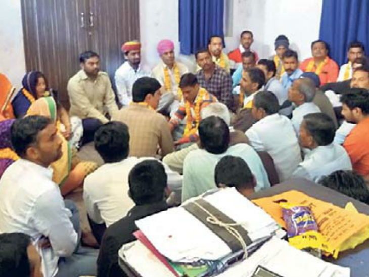 In Sirohi, Sarpanch sat on the chair, Kaal Bhairav, will sit on his bed ...