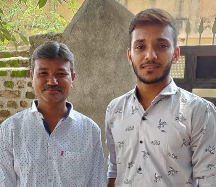 Bhavnagar young cricketer Chetan Sakaria loses father's umbrella ...