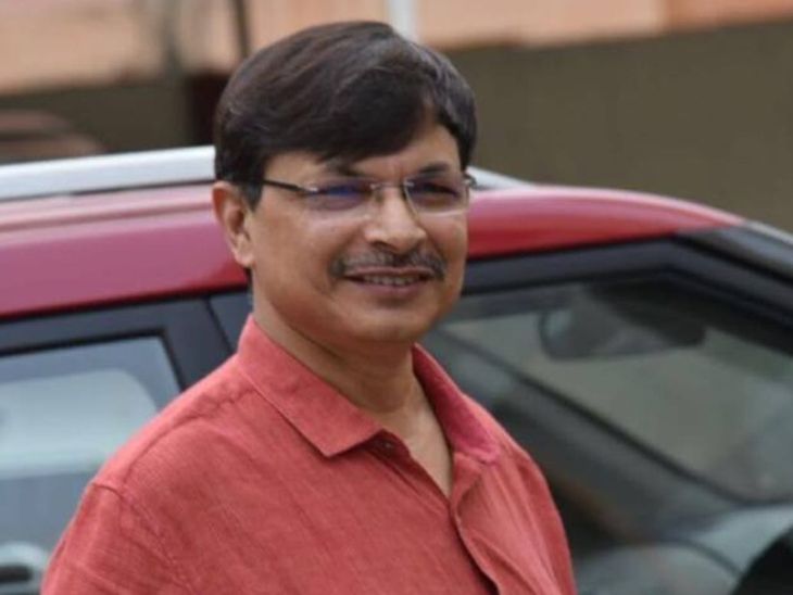 Patan DDO DK Parekh was replaced by Ramesh Merja as Parekh's successor