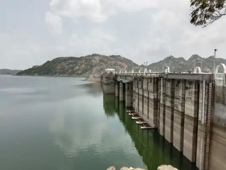The water level of Dharoi Dam in Mehsana district has risen by 2 feet ...
